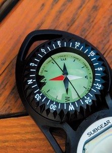 Navigation By The Numbers: How To Use A Compass - Dive Training ...