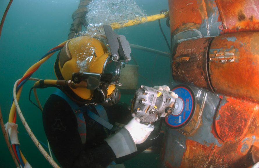 Is A Career In Commercial Diving For You? - Dive Training Magazine