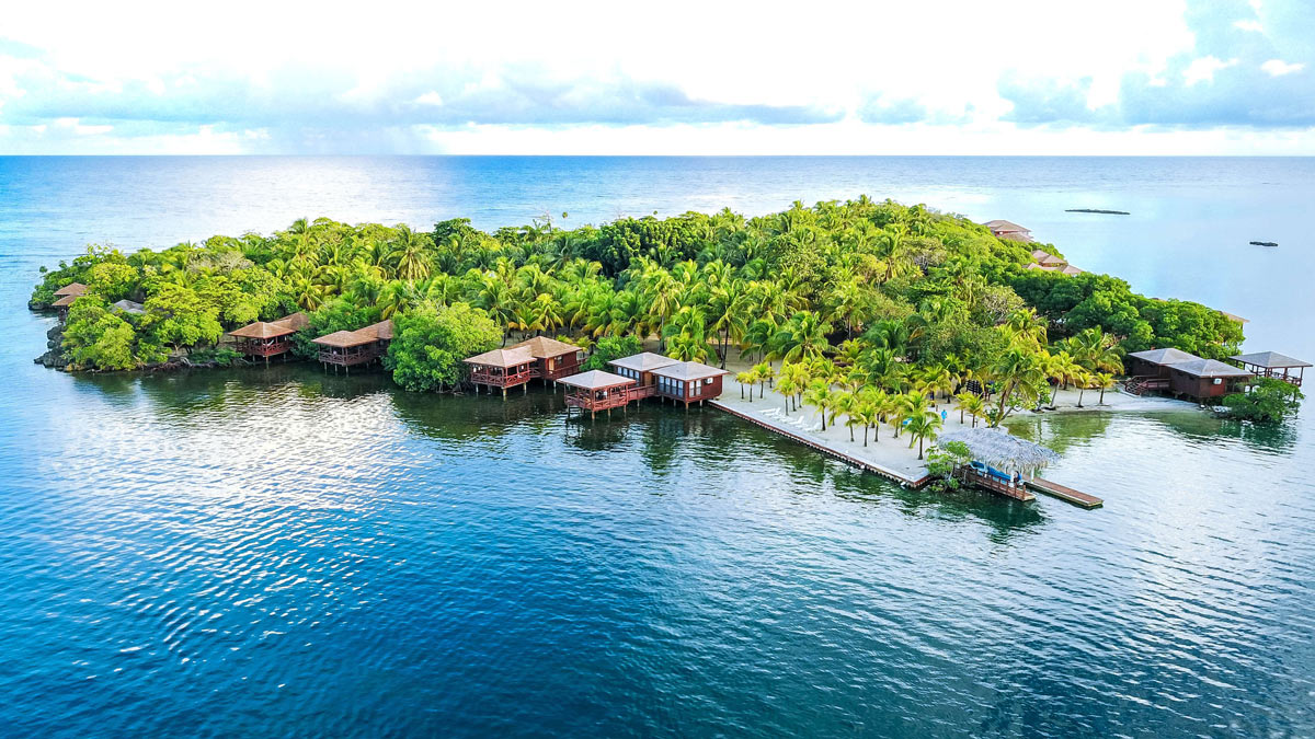 ANTHONY’S KEY RESORT, ROATAN - Dive Training Magazine